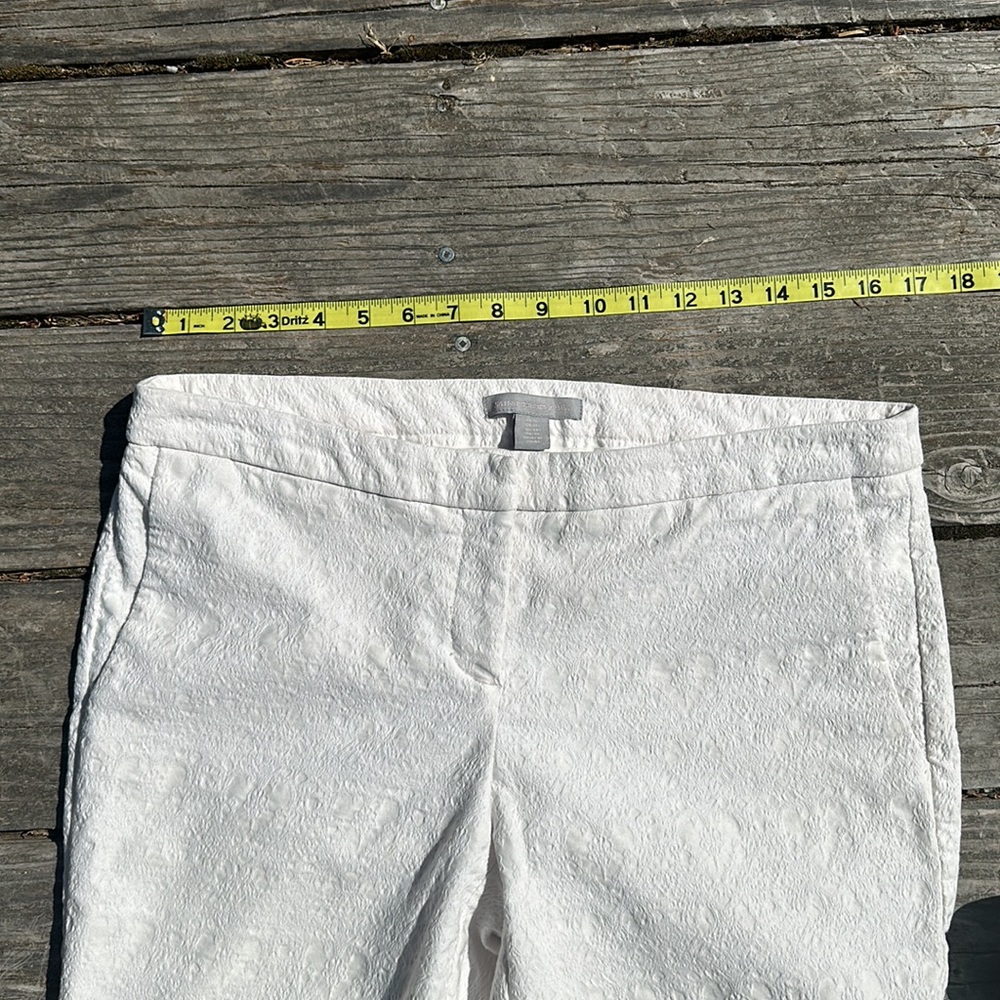 Saint Tropez West White Embossed Pattern Pants Size 10 - Gem